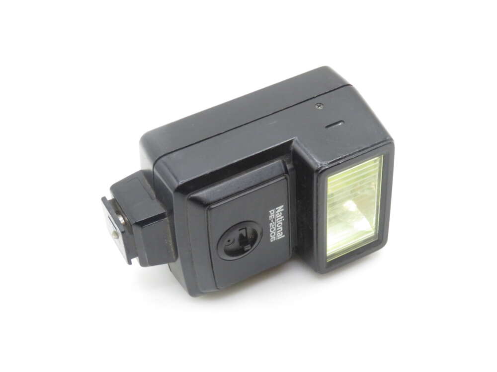 National PE-2006 Flash - PhotoCo Camera House